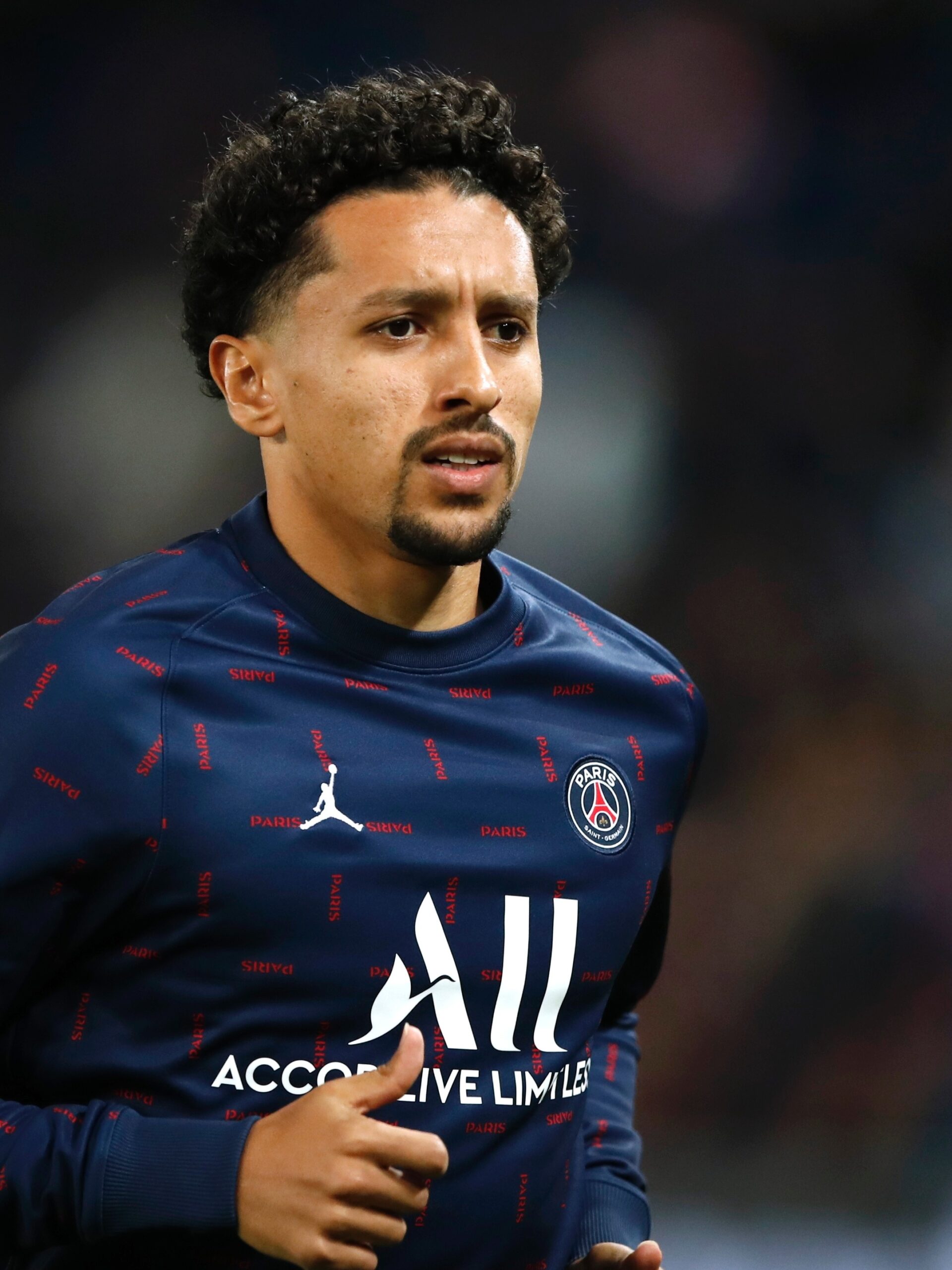 MARQUINHOS ASSINA PELO FC PORTO - PT Hello