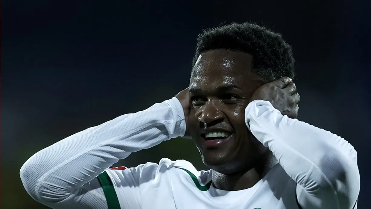 Descobriu Geny Catamo e agora que vê-lo sair do Sporting - PT Hello